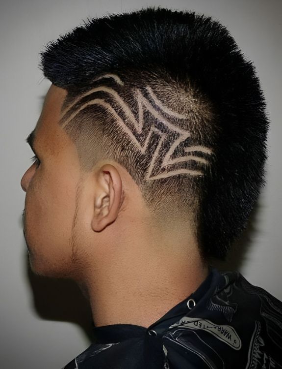 Mohawk Magic: 20 Hairstyles for Runway-Ready Confidence