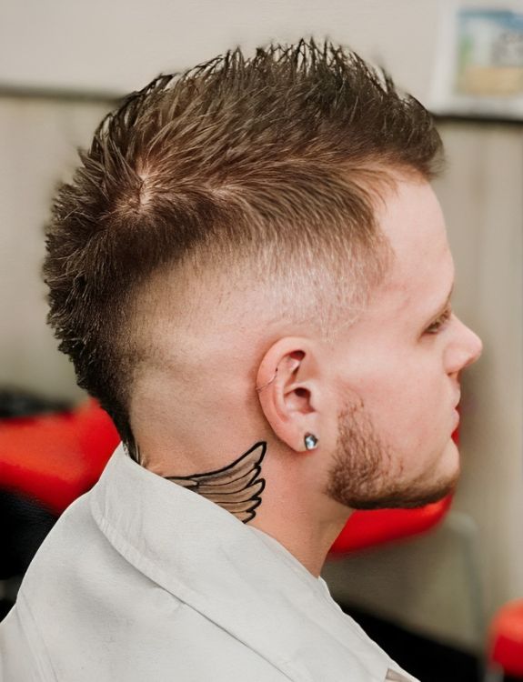 Mohawk Magic: 20 Hairstyles for Runway-Ready Confidence