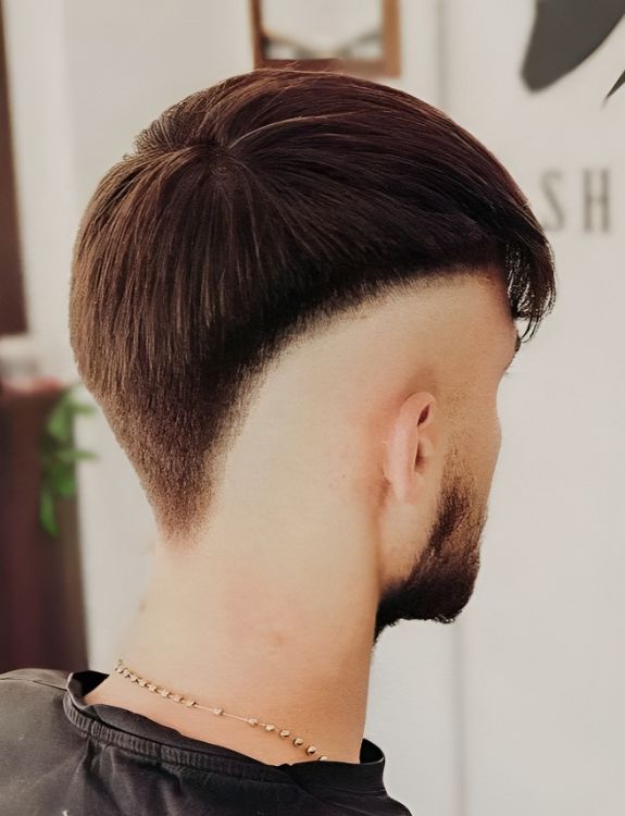 Mohawk Magic: 20 Hairstyles for Runway-Ready Confidence