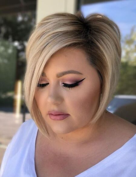 30 Best Hairstyles for Round Faces Women to Look Beautiful